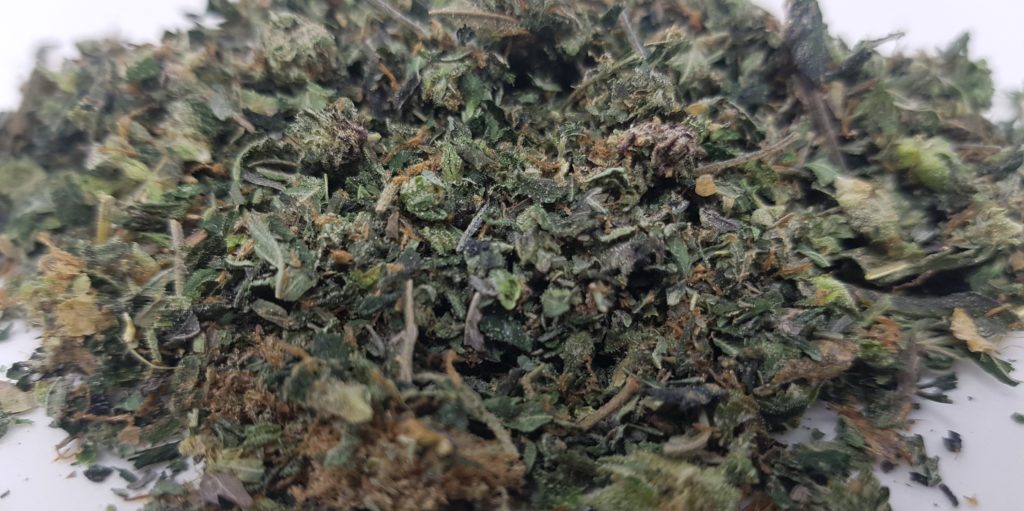 Indica bud shake $25 per oz - DeliveryMeds